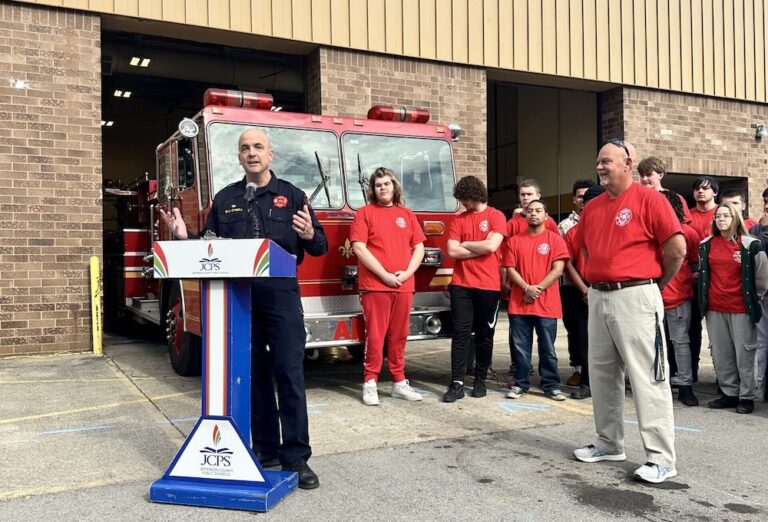 Kentucky high school offers CPAT to next generation of fire fighters - IAFF