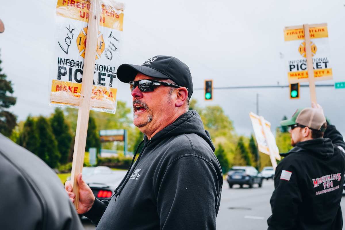 Boeing locks out fire fighters over push for fair pay - IAFF