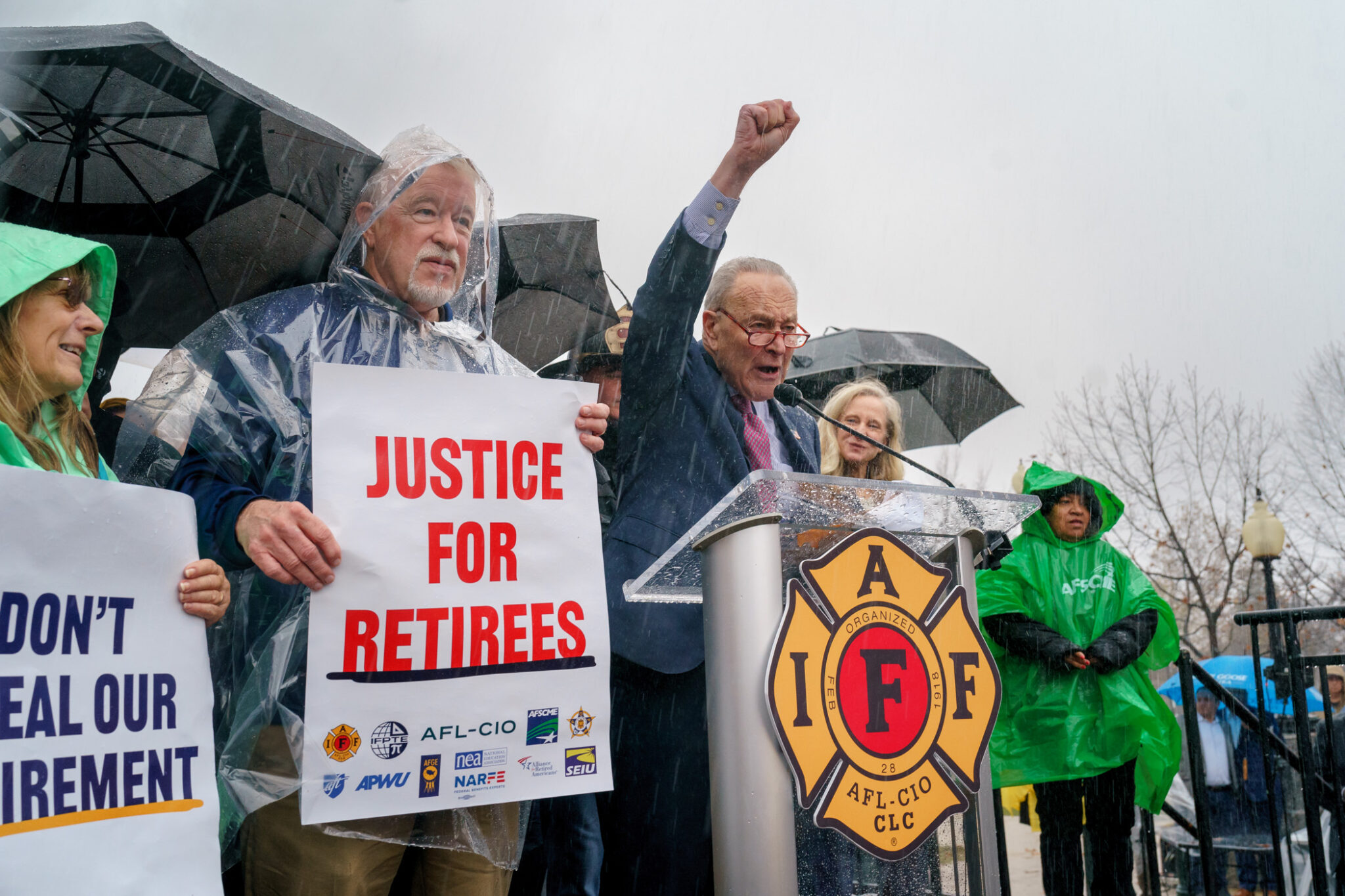 Schumer commits to putting WEP/GPO repeal up for a vote at IAFF-led labor rally - IAFF